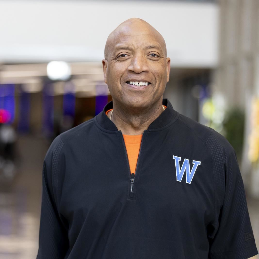 Pine Elementary / Homepage